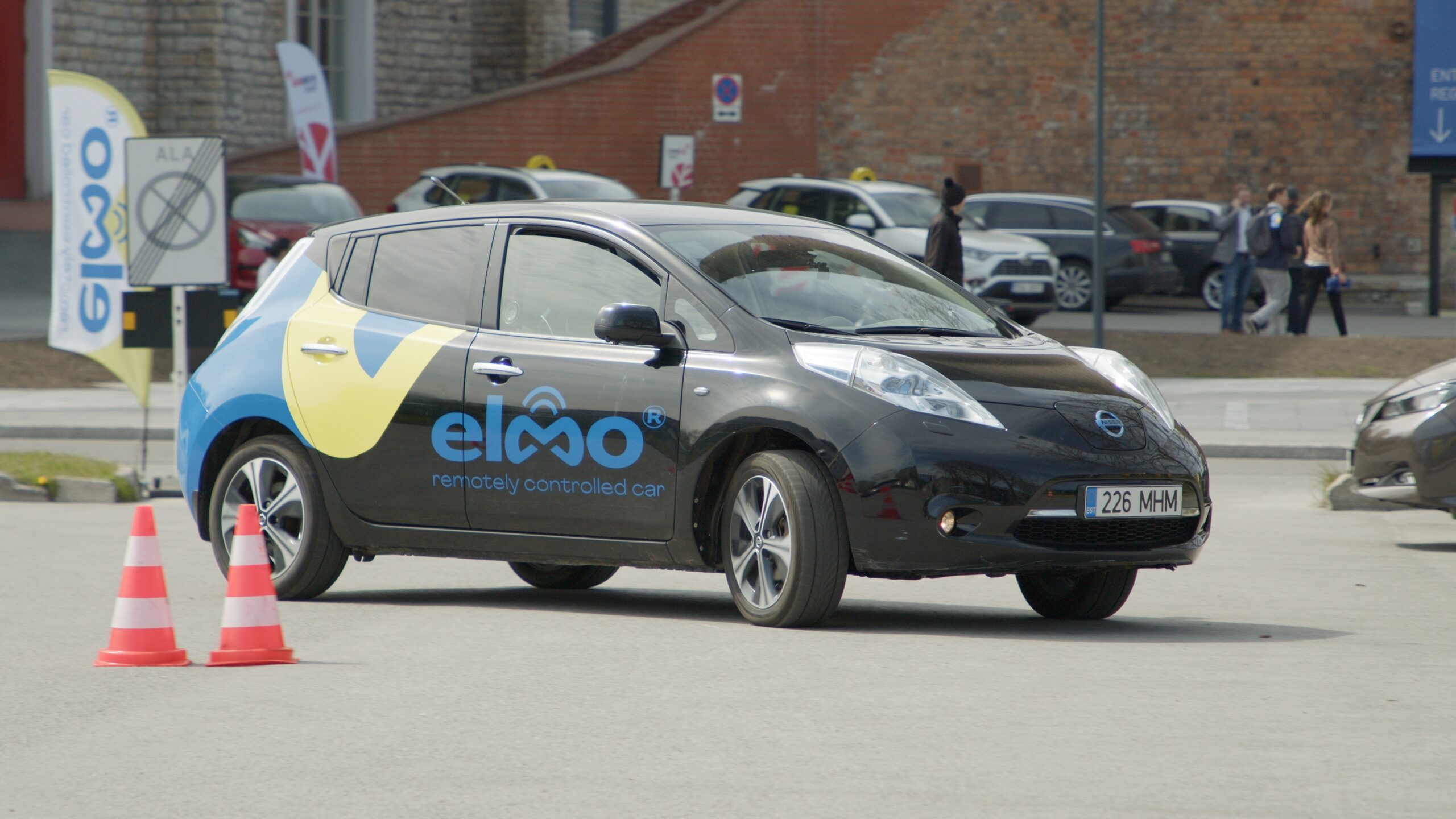 Autonomy Expo : tester la voiture téléconduite Elmo
